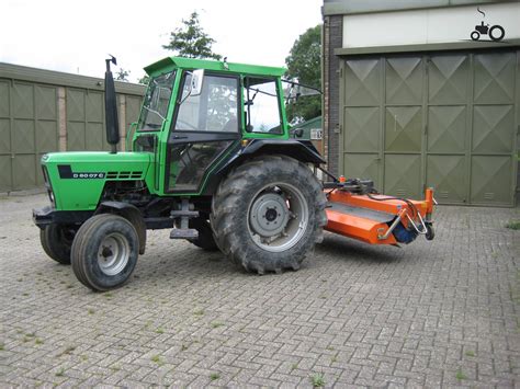 Foto Deutz-Fahr D 6007 C #517703