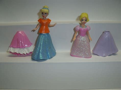 2 Polly Pocket Disney Princess And Rubber Clothes Dresses Some Glitter