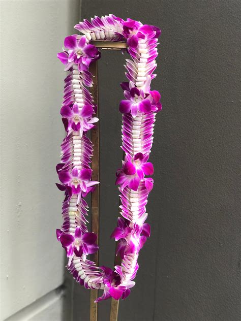 Queens Hawaiian Lei Huntington Beach Florist Flower Delivery