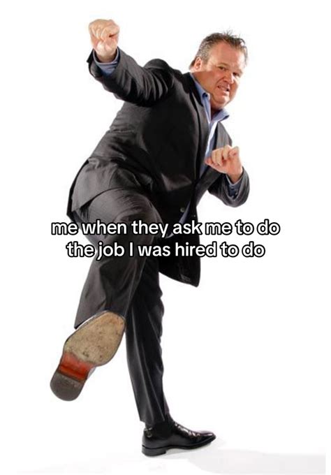 Kevin James “passed” The Meme Torch To Eric Stonestreet And Here Are 30