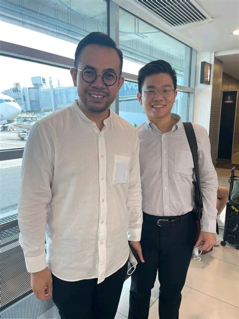 Desmond Liew Zhi Hong On Linkedin Bumped Into Yb Steven Sim The Deputy Minister Of Finance Ii