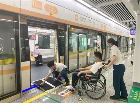 有爱无碍！一起来感受下杭州地铁这些无障碍暖心细节轮椅