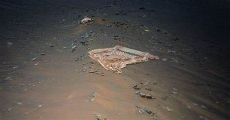 surprising observations concerning debris movements on mars