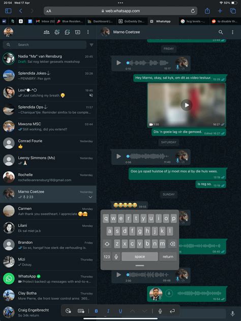Ipad Pro How To Remove Or Move Keyboard Toolbar From The Bottom It Sits On Top Of My Text