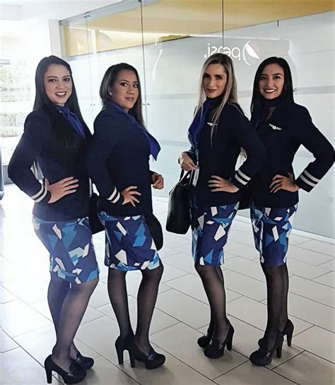 Pin De 10mark 10 En Cabin Crew Vuelo Azafata Angeles En El Cielo
