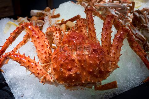 阿拉斯加帝王蟹和海鲜的特写高清摄影大图 千库网