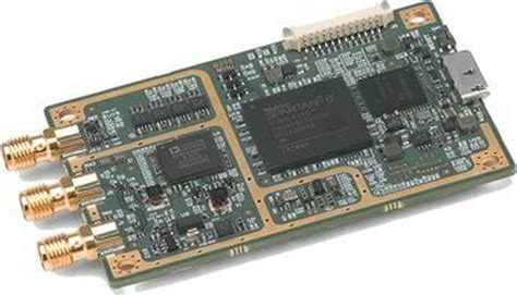 Digilent Ettus USRP B200m Ettus USRP B200mini 1x1 70MHz 6GHz SDR Cognitive Radio Board