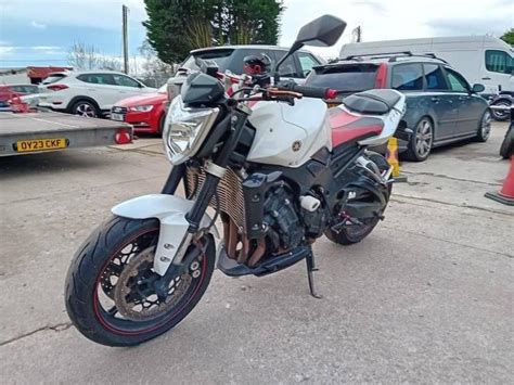 ZappAds 2008 08 YAMAHA FZ1 FAZER 1000 NAKED FZ1N FAZER WHITE RED NEW