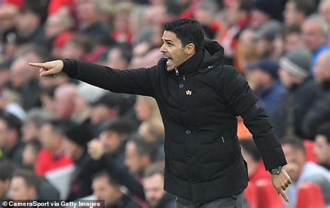 Chris Sutton Arsenal Star Granit Xhakas Act Of Stupidity Brought