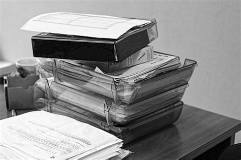 문서 회계사 컨설턴트 아카이브 감사 바인더 비즈니스 등의 업무를 처리 합니다 개념에 대한 스톡 사진 및 기타 이미지 개념 건강 진단 건강관리와 의술 Istock