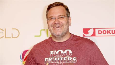 Köln Blamieren oder kassieren jetzt bei RTL Wann das Quiz mit Elton