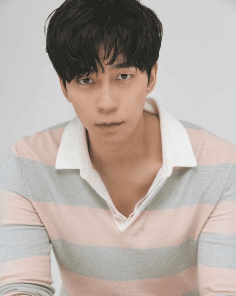 방금 전 코로나 양성 확진 받은 유명 남자 배우