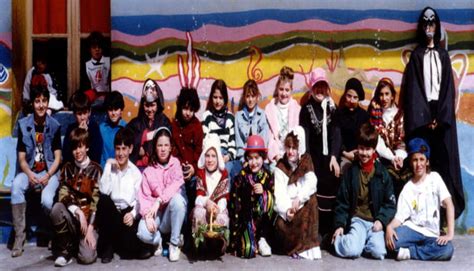 Photo De Classe Cm2 De 1992 Ecole Le Rouet Copains Davant