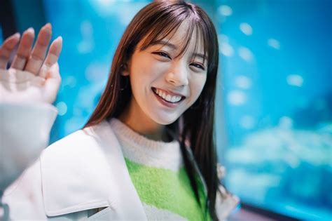 テレ朝post 貴島明日香、年上夫・久保田悠来と急接近！人目もはばからず屋外で“不意打ちキス”
