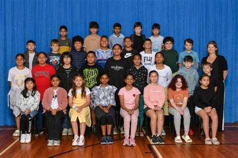 Glen Eden Primary School 2023 Class Photos