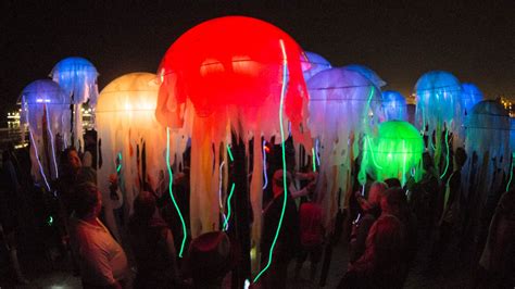 Festival Glow En Santa Mónica Infobae