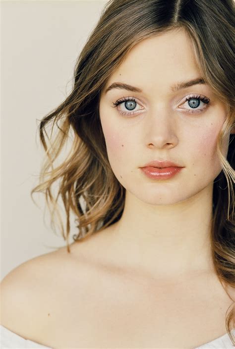 Bella Heathcote Tim Burton Wiki Fandom Powered By Wikia