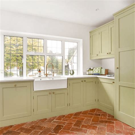 12 Sage Green Kitchen Ideas With Stunning Color Combinations