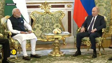 Pm Modi In Russia Pm Modi Interacts With Indian Diaspora In Moscow