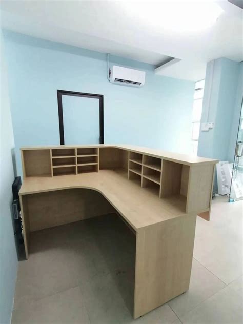 L Shape Reception Table Reception Table For Clininc Medical Centre