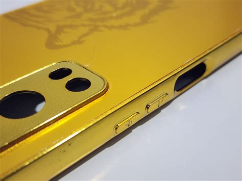 Iqoo Z Golden Back Cover Bt Limited Edition Store