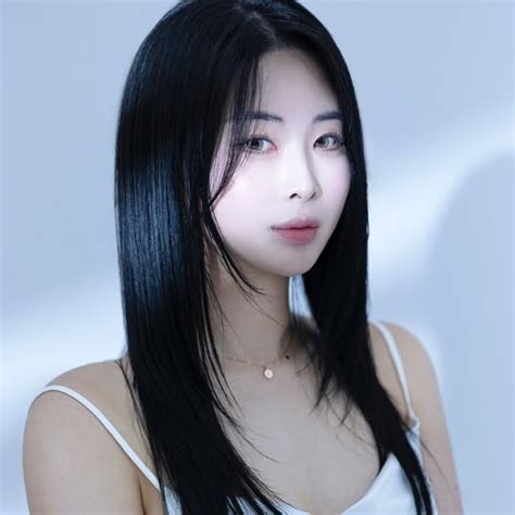 인천미용실 살롱더라이징 세연 중단발 레이어드 허쉬컷 슬릭펌 빌드펌 Risingsy • Instagram Photos And Videos