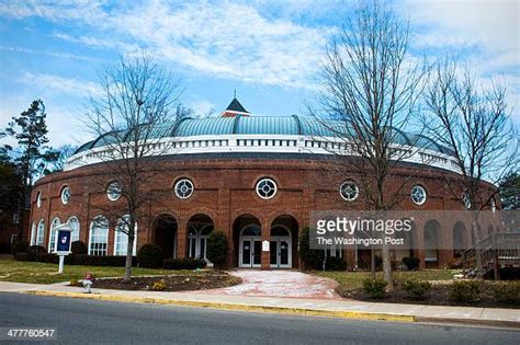 Virginia Supreme Court Photos And Premium High Res Pictures Getty Images