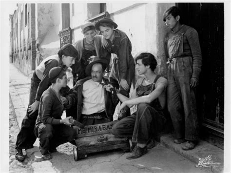 Miseria En Los Barrios Drama Social Y Un Final Alternativo 70 Años De
