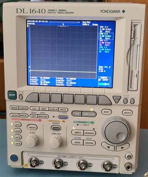Fs Yokogawa Dl1640 Digital Oscilloscope 4x200mhz Real 500mhz See Inside Pict Page 1