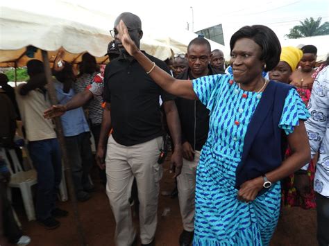 Simone demande la réinscription de Gbagbo de la liste électorale