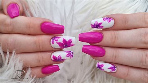 Flower Nail Designs