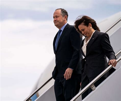 Kamala Harris Husband Doug Emhoff Confirms Affair During First Marriage