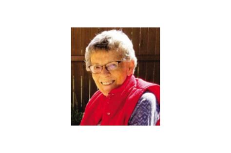 Elsa Mae Williams Vashon Maury Island Beachcomber