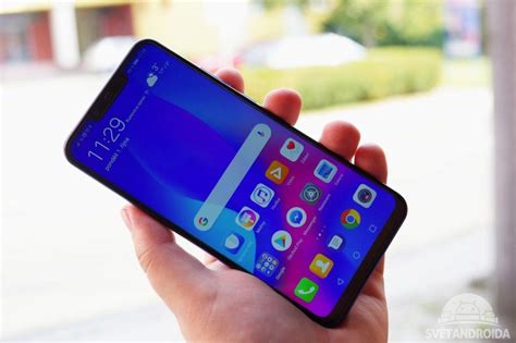 Huawei Nova 3 recenze: Cenově dostupný velikán, který se vyrovná ...