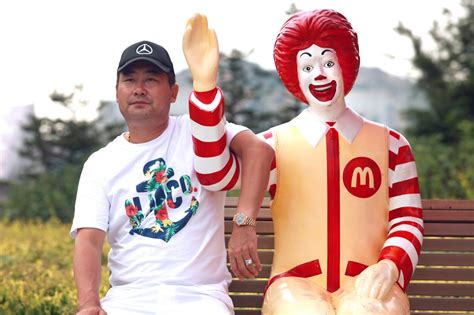 Ronald Mcdonald To Take A Break Due To Creepy Clowns Around The Us