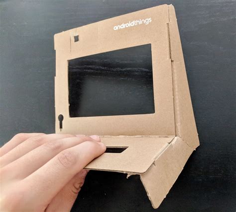 The Android Things Developer Starter Kit Assembly Android Maker Pro