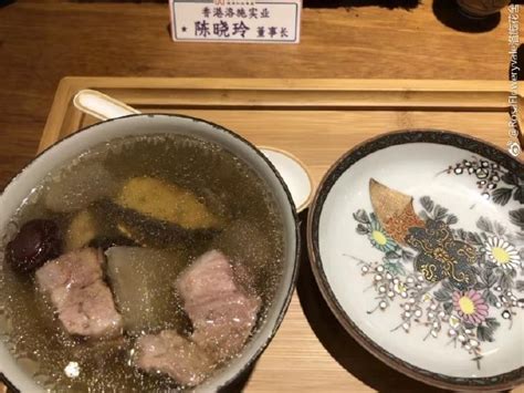 首富的秘密派對！郭台銘把「夜市整條搬回家」 大s變小粉絲求合照：是小馬哥～ Teepr 亮新聞