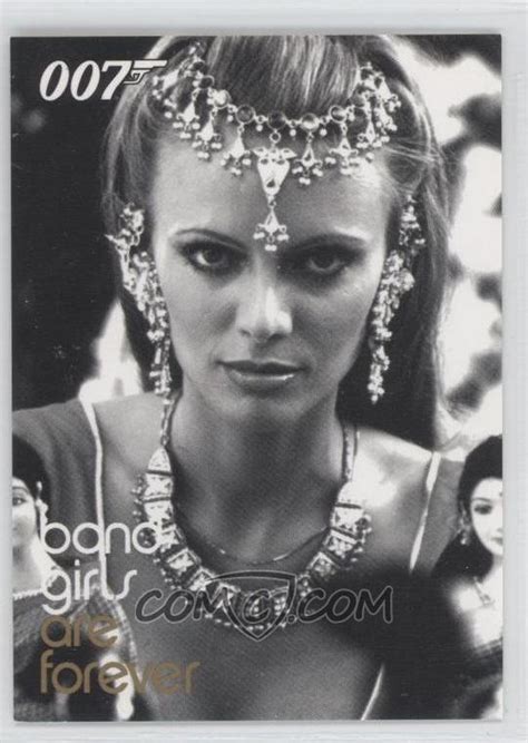 2006 Rittenhouse James Bond Dangerous Liaisons Bond Girls Are
