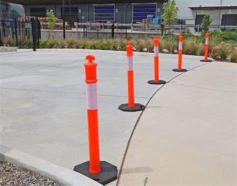 Rd R T Top Bollard Traffic Delineators Stackable Bollard From