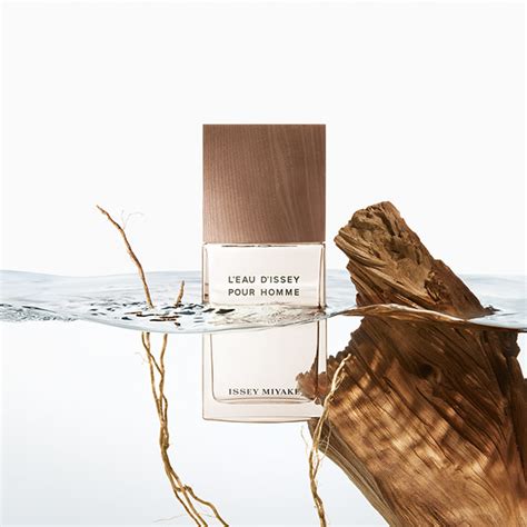 Issey Miyake L Eau D Issey Vetiver Pour Homme Intense Mifashop