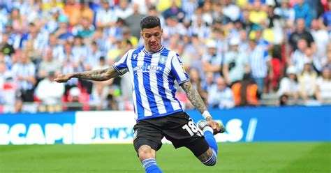 Marvin Johnson Makes Sheffield Wednesday Promise After Signing New