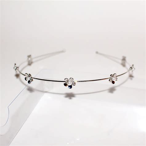 日韩国珍珠花朵金属头箍镶水钻甜美细发卡简约复古头饰女气质发箍 虎窝淘