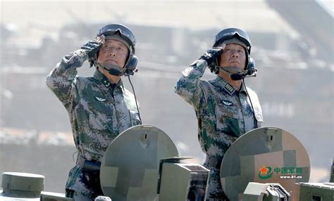 沙场点兵带你一睹将军领队的风采 图片频道 中国青年网