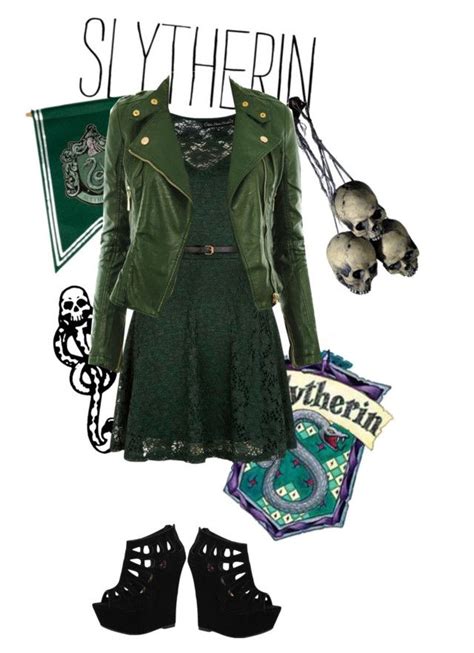 Slytherin Girl With Stylish Outfit