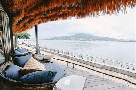 新北淡水。水灣餐廳waterfront 榕堤店｜宛如走進峇里島的湖畔美食餐廳，還可以在這裡悠閒的享用的烤肉下午茶時光，新北咖啡廳淡水咖啡廳
