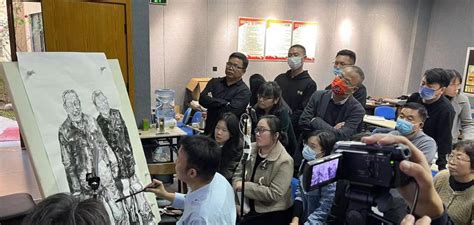 袁汝波教授应邀为我院国培计划骨干教师授课 信阳师范大学美术与设计学院
