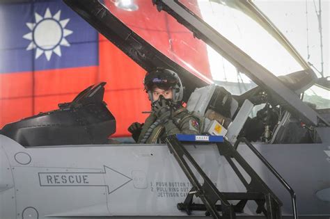 共機頻擾台 國軍加強春節戰備訓練（3）圖 中央通訊社 Line Today