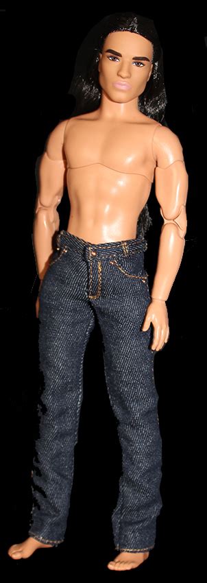Barbie Signature Looks Ken Muñeco Con Pelo Largo Y Accesorios De Moda De Juguete HCB79 MATTEL