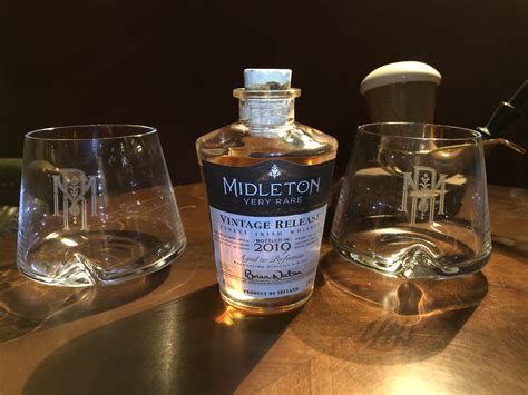 Midleton Very Rare Irish Whiskey Review 2019 The Whiskey Reviewer