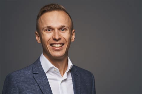 Joonatan Voltti Lyhytvuokrauksen Asiantuntija Sijoitusovi